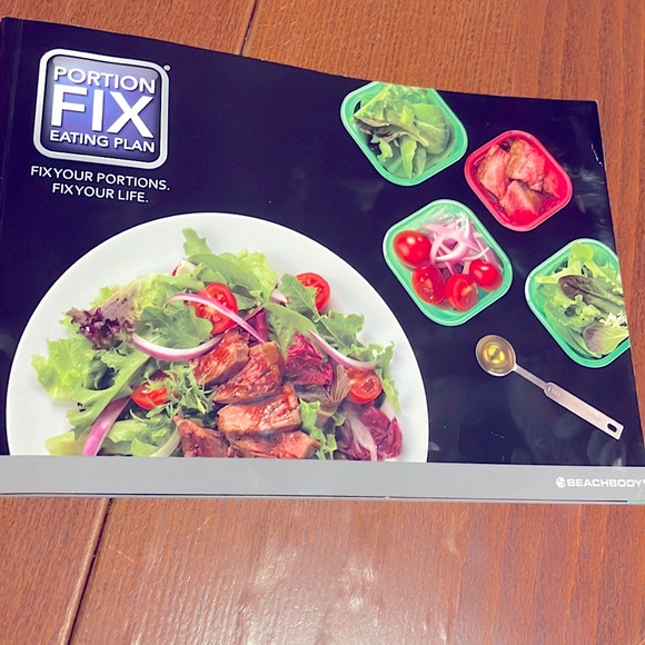 Beachbody | Kitchen | 32 Beachbody Portion Fix Eating Plan Book | Poshmark